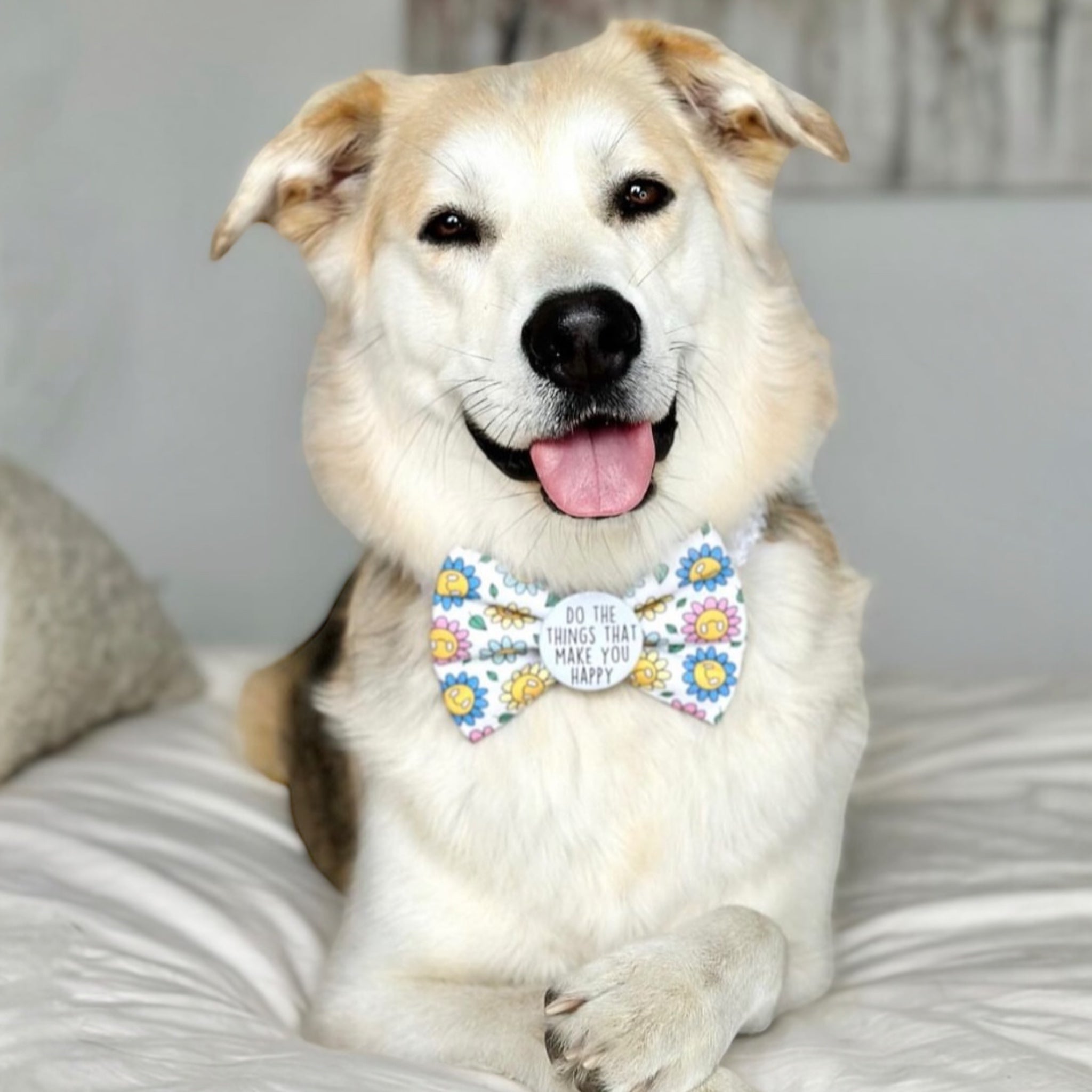 Do the things you love Badge Bow® | Franky's Bowtique